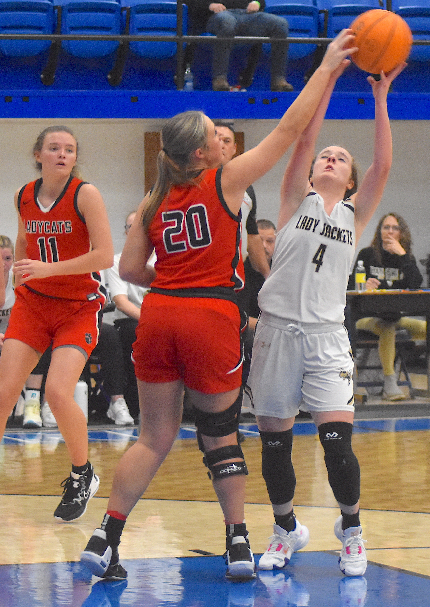 Lady Jackets emerge 1-2 from tournament with confidence | Clay County ...